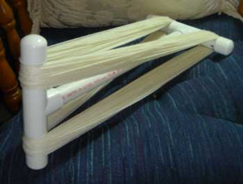 How To Make a Travel Niddy Noddy – Mamas2Hands