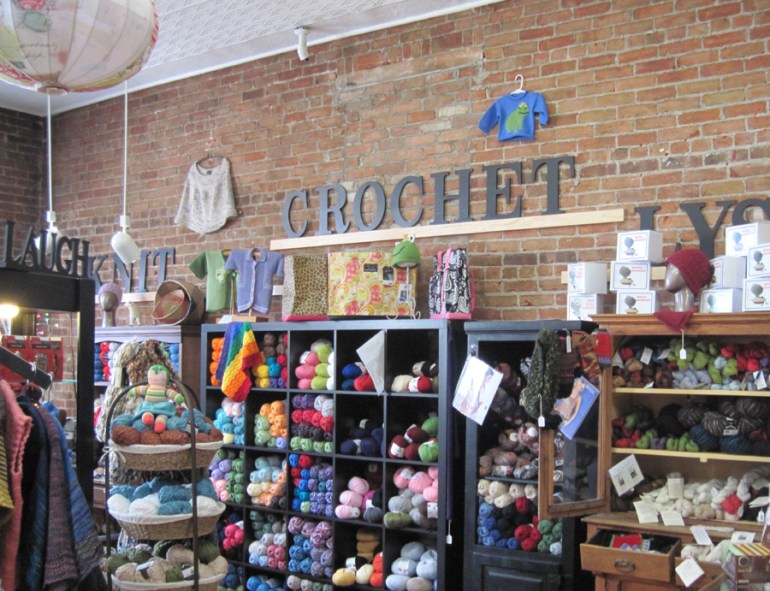 Wonderful Yarn Store – Mamas2Hands