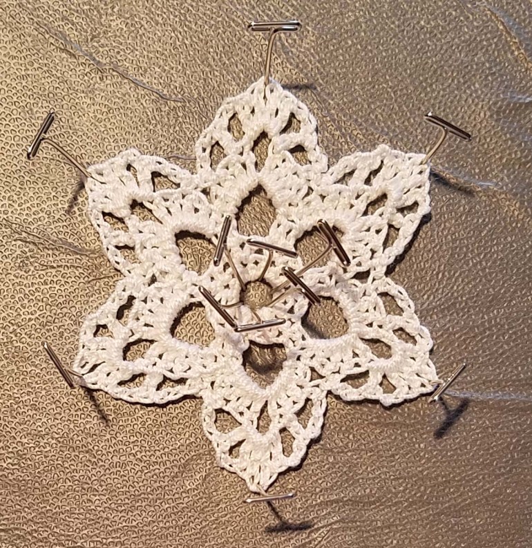Sparkling Ice Snowflake – Mamas2Hands